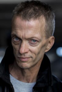 O Exorcista - O Devoto (2023) - Filme